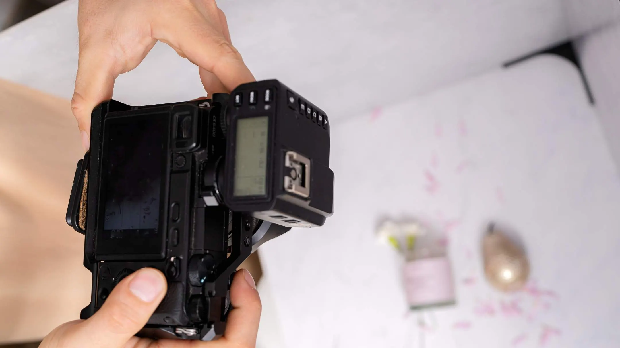 How to Take an Indoor Photoshoot Like a Pro